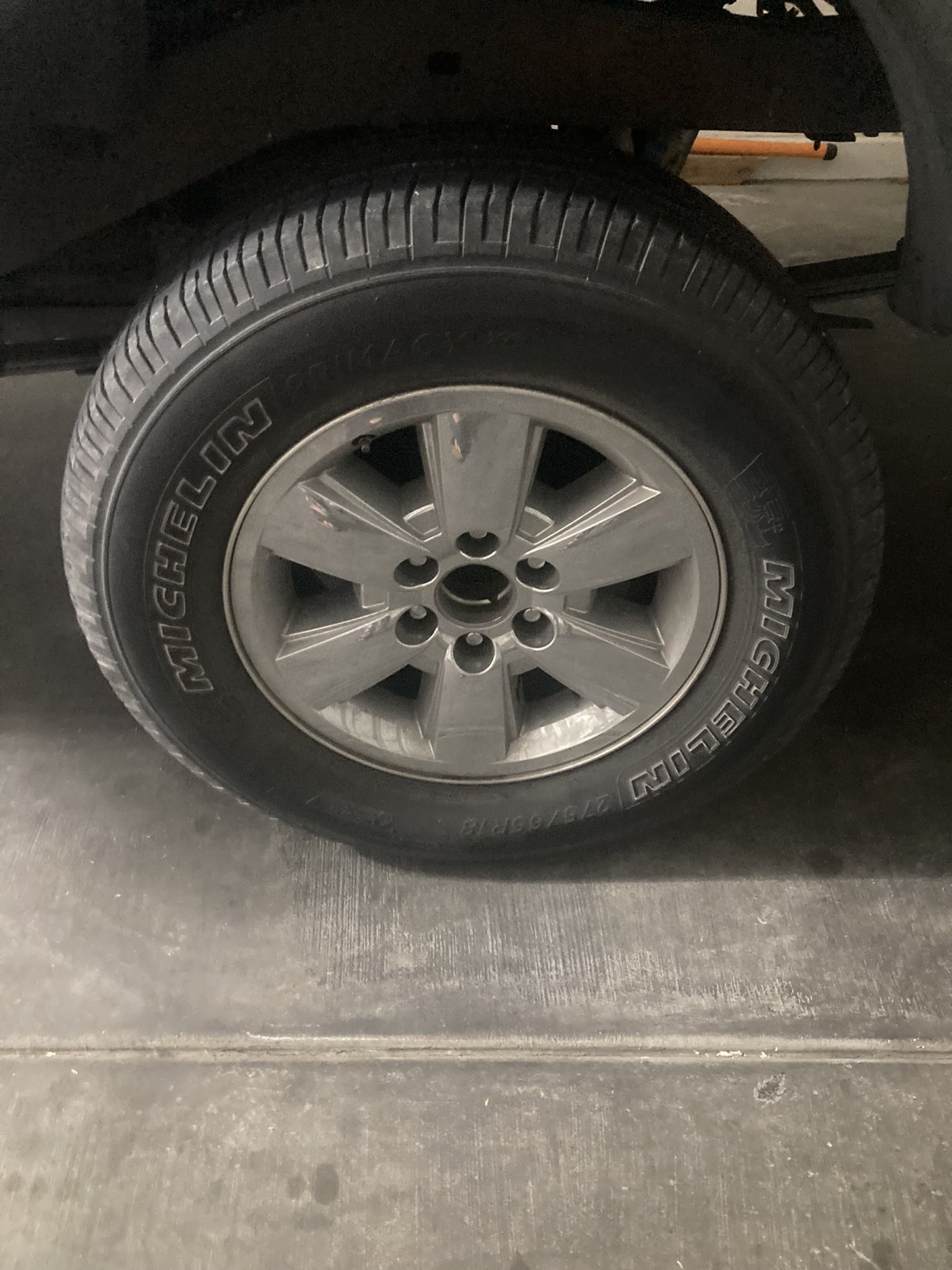 Chrome 18 Inch Wheels 6 Lug for Sale in North Las Vegas, NV - OfferUp