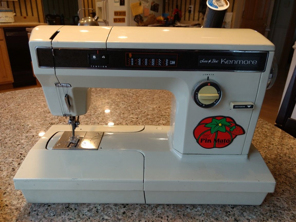 Sears Kenmore 1914 Sewing Machine for Sale in Puyallup, WA - OfferUp
