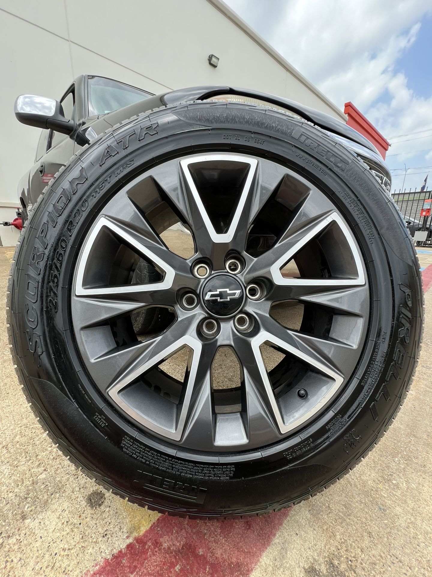 20s Chevy Rst Silverado rims Rines Wheels 6lug Oem for Sale in Irving ...