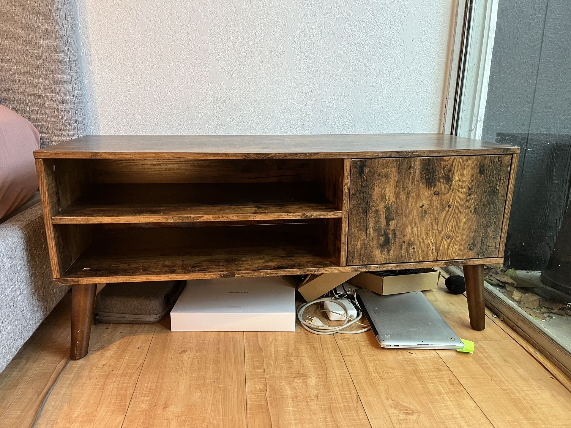 Wood TV Stand / Side Table for Sale in Los Angeles, CA - OfferUp