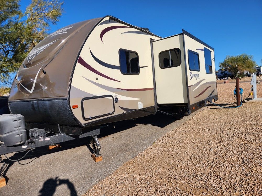 2016 Forrest River Surveyor 291BHSS for Sale in Temecula, CA - OfferUp