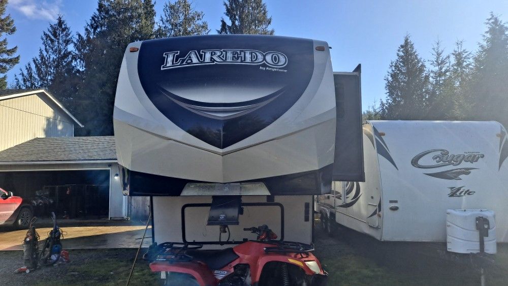 2017 Keystone Laredo 325RL for Sale in Puyallup, WA - OfferUp