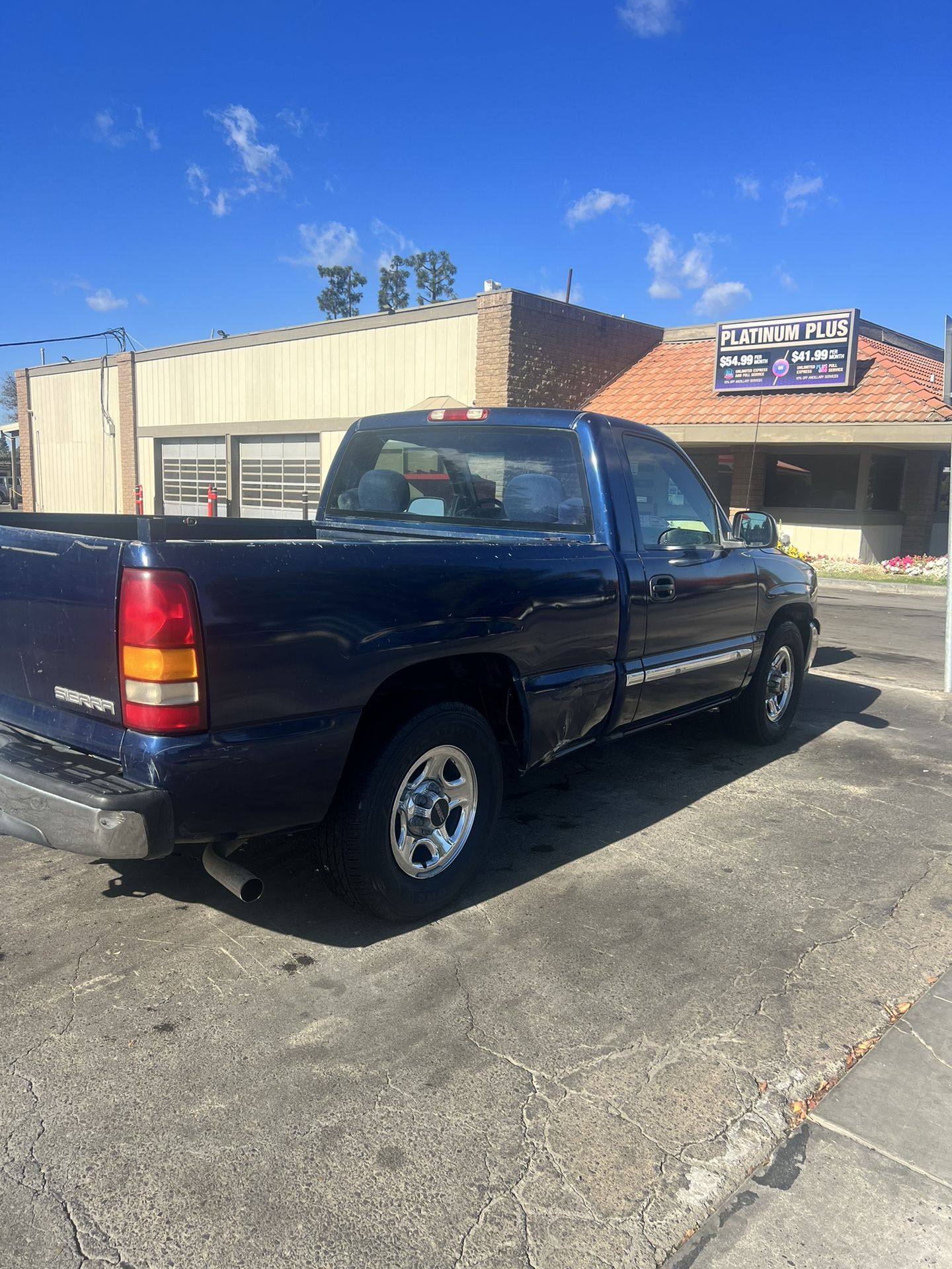 1999 GMC Sierra 1500 for Sale in Fresno, CA - OfferUp
