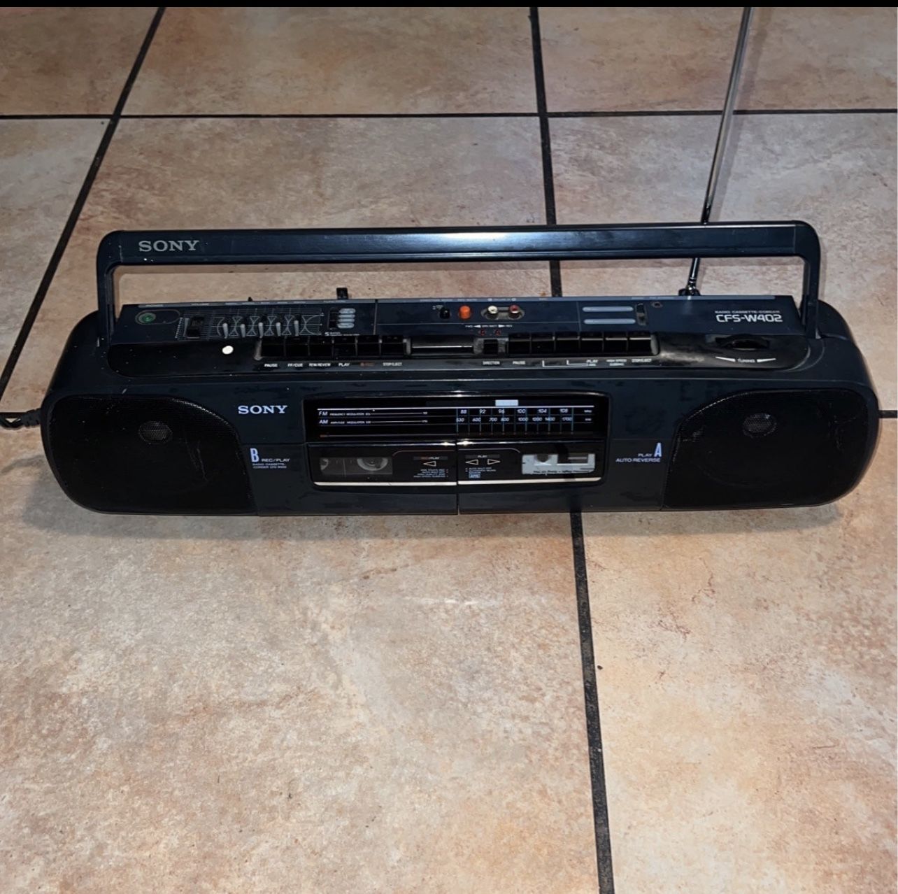 Vintage Sony CFS-W402 Portable Stereo Double Cassette Boombox Radio for ...