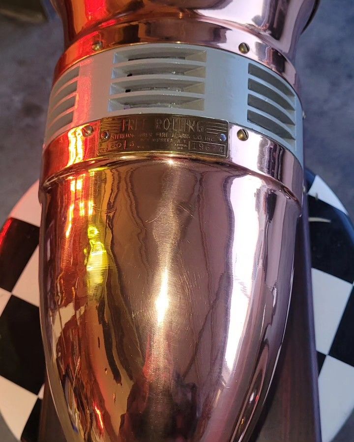 Bomb Siren , Sterling Siren, model 20 for Sale in Perris, CA - OfferUp