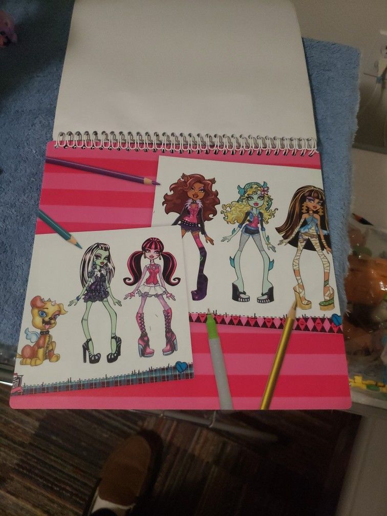 Monster High Sketch Book