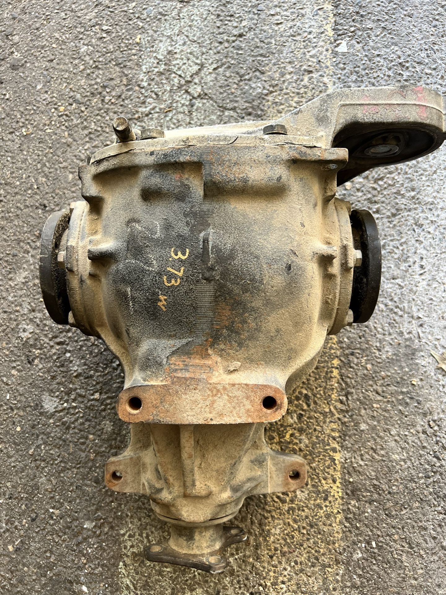 BMW E30 Medium Case 3.73 WELDED Differential for Sale in Los Angeles ...