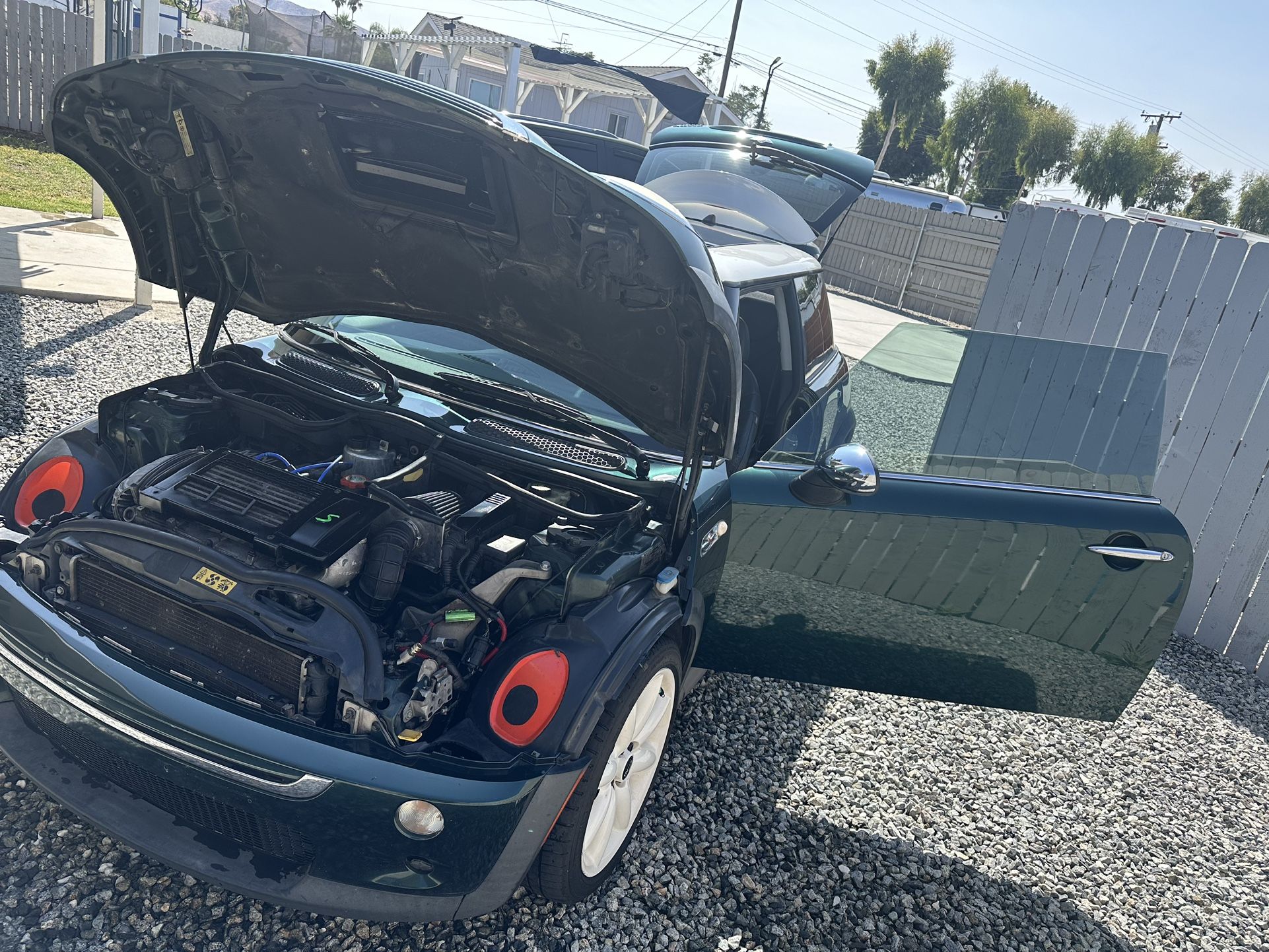 2005 Mini Cooper S for Sale in Mentone, CA - OfferUp