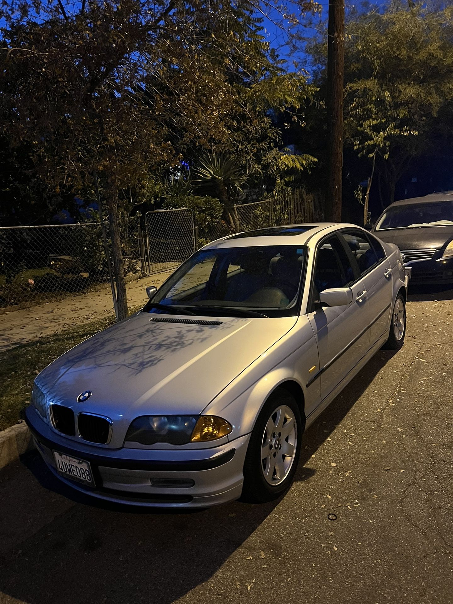 2001 BMW 325i for Sale in Pasadena, CA - OfferUp