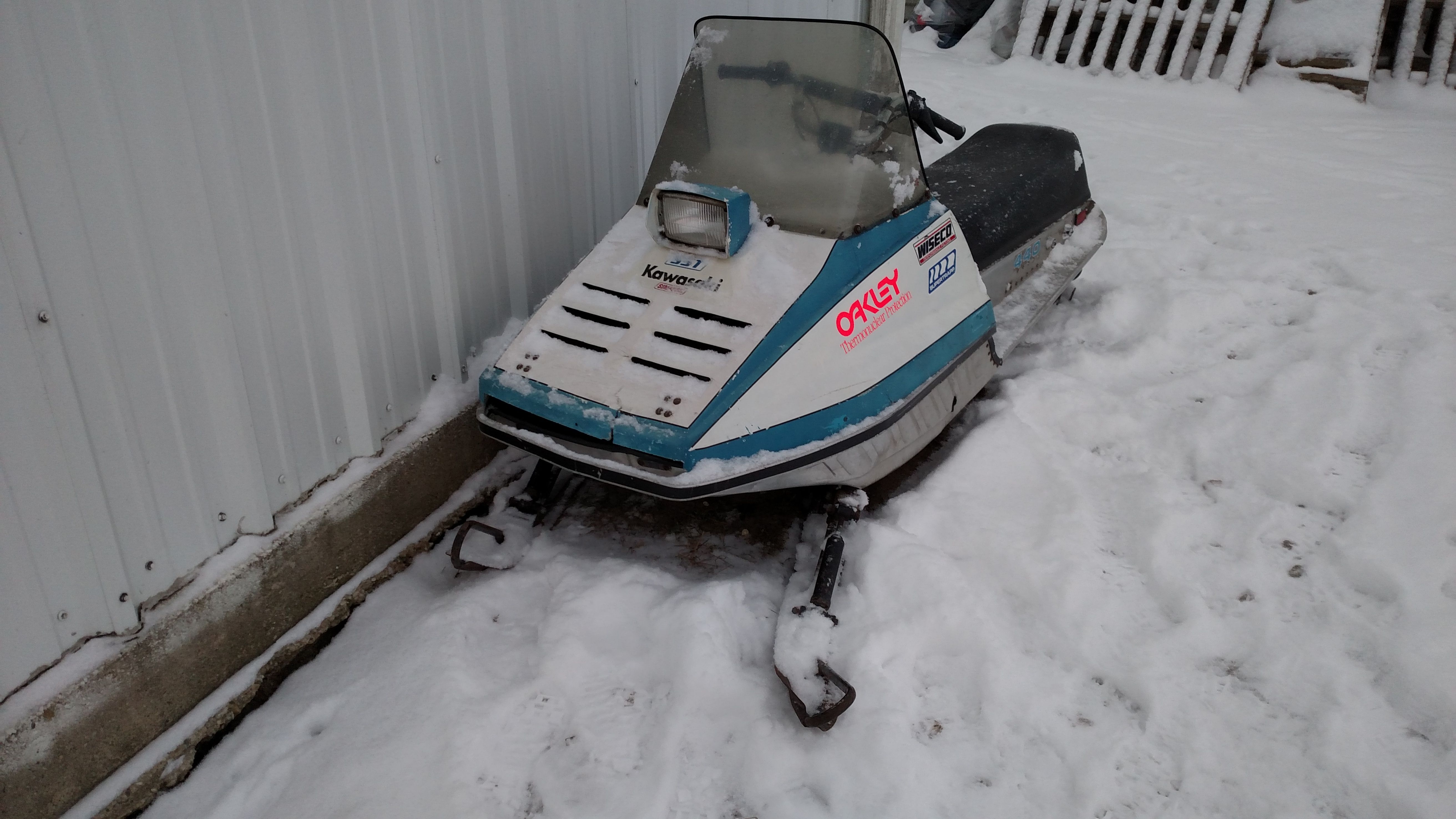 Kawasaki sno-jet sst 440 Snowmobile runs good for Sale in US - OfferUp