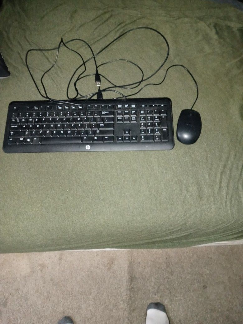 Hp Keyboard With Mouse for Sale in Moreno Valley, CA - OfferUp