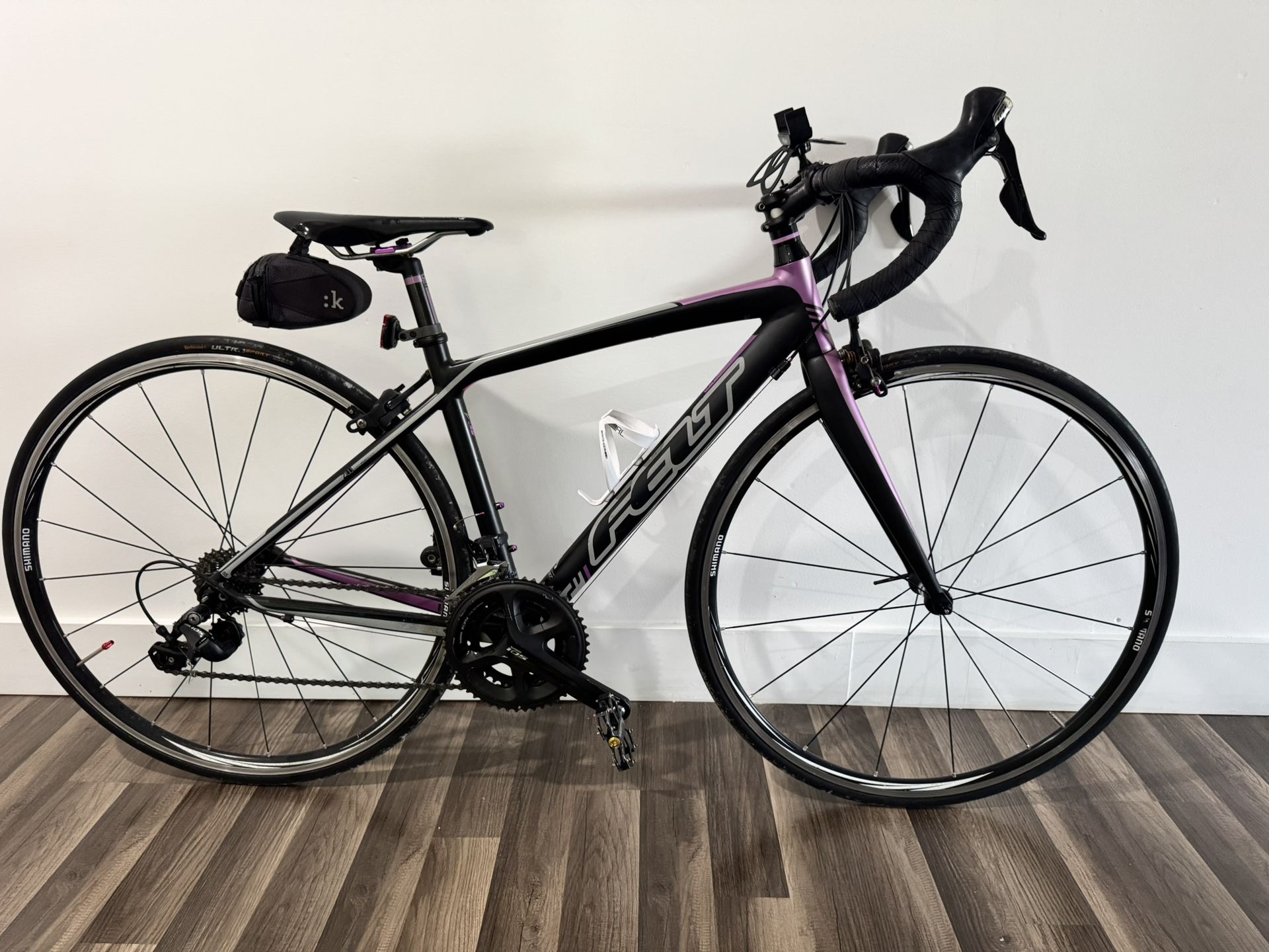 Bicicleta Felt ZW Series Ruta / Felt ZW Series Road Bike for Sale in Miami, FL - OfferUp