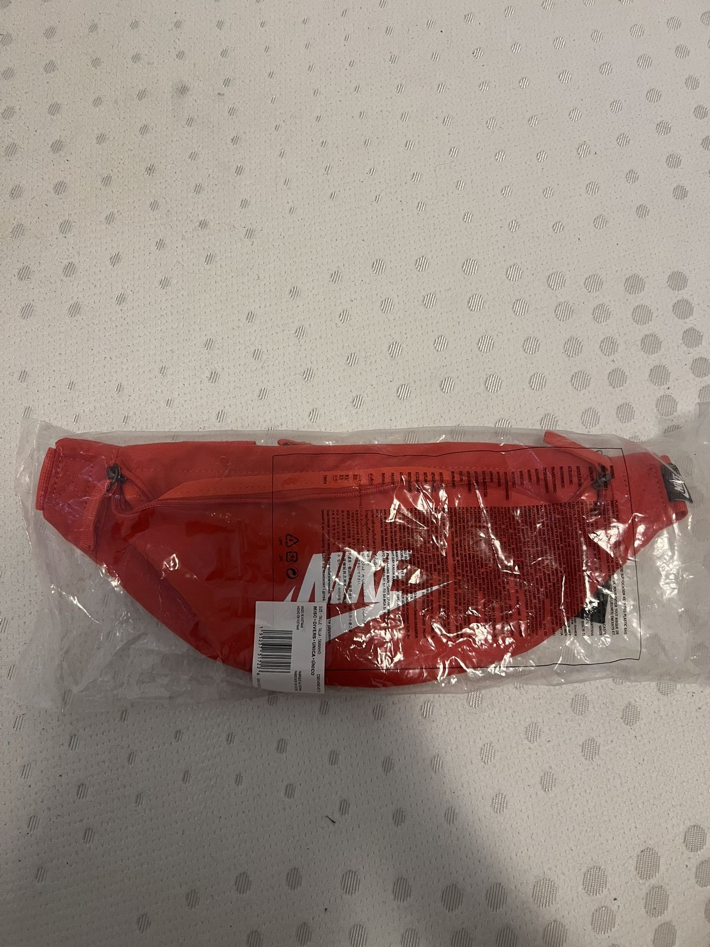 Brand New Nike Fanny Pack for Sale in Las Vegas, NV - OfferUp