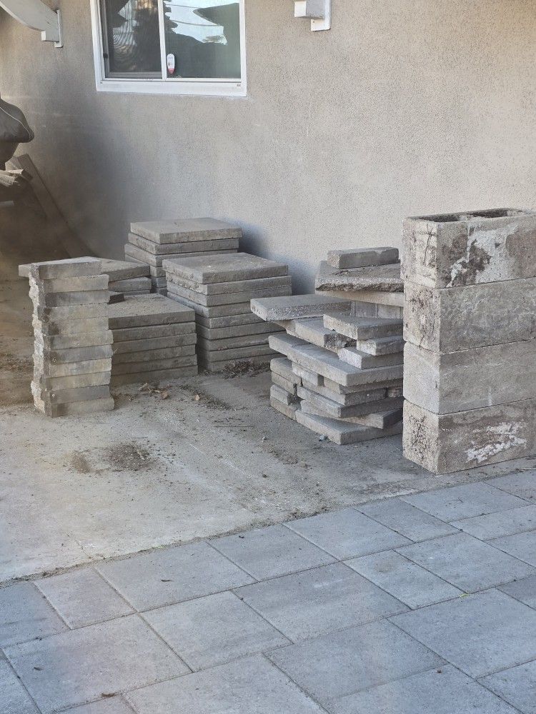 Free Gray Pavers And Cylinder Blocks for Sale in Bonita, CA - OfferUp