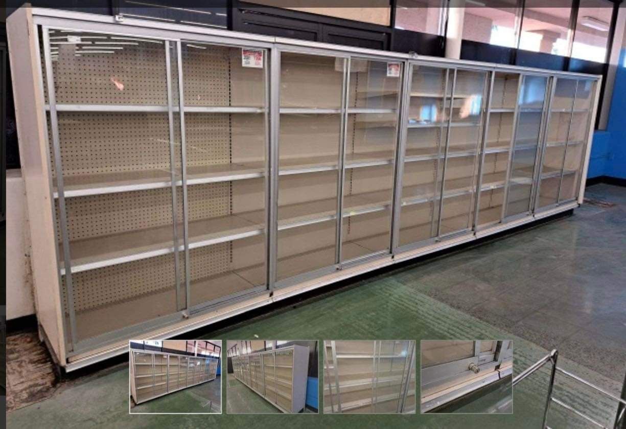 Showcase, Glass Case, Display Case, Case, for Sale in Mesa, AZ - OfferUp