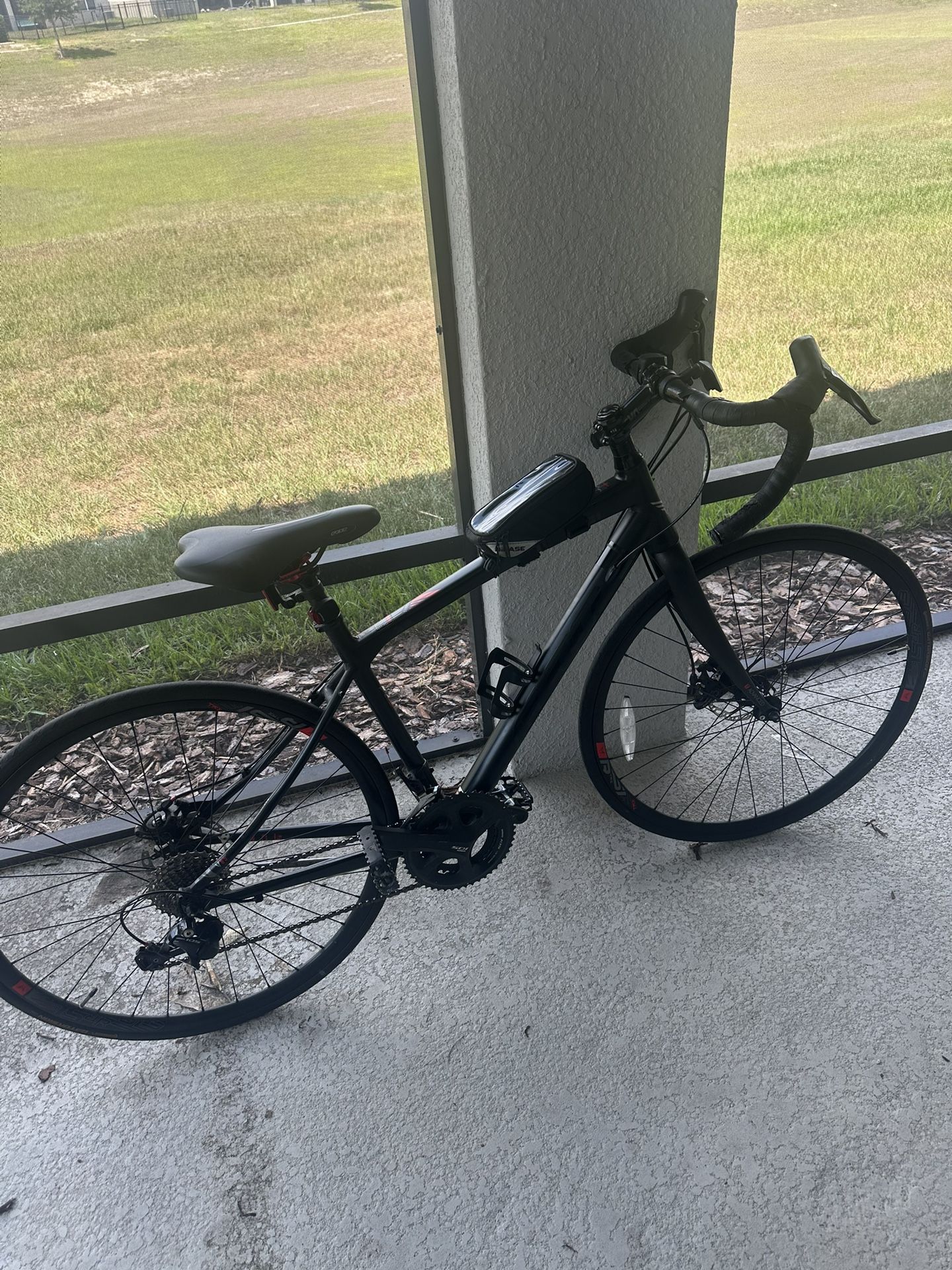 Felt V85 Road Racing Bike W/ Shimano Drivetrain for Sale in Wildwood ...