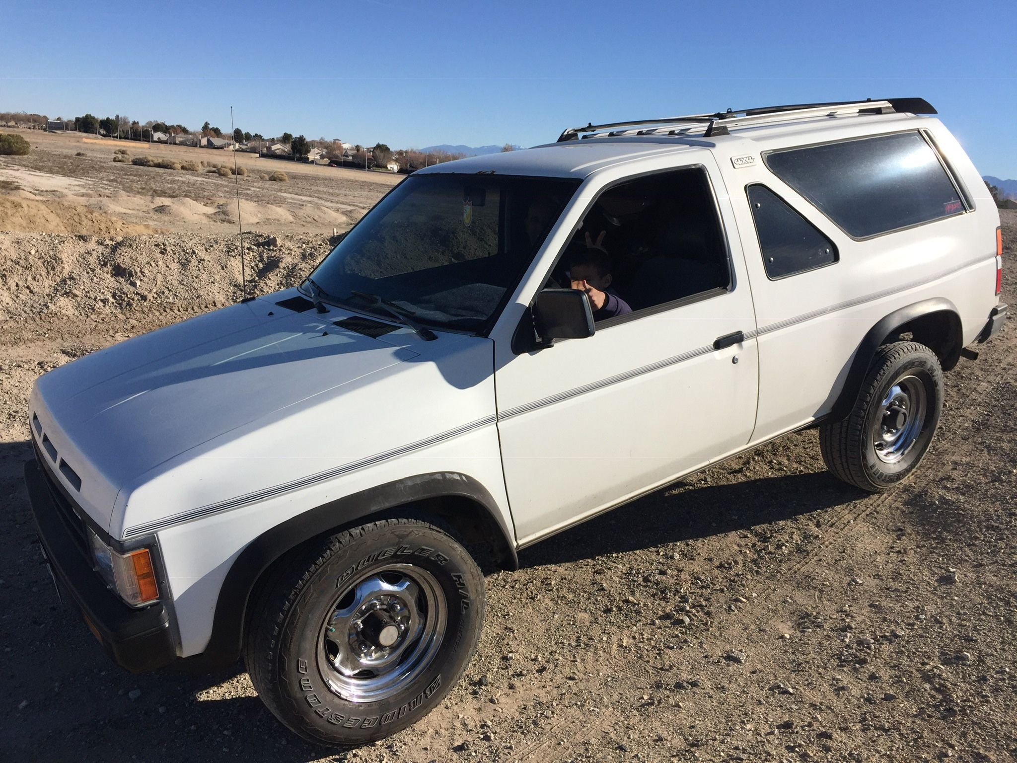 1988 Nissan Pathfinder for Sale in Lancaster, CA - OfferUp