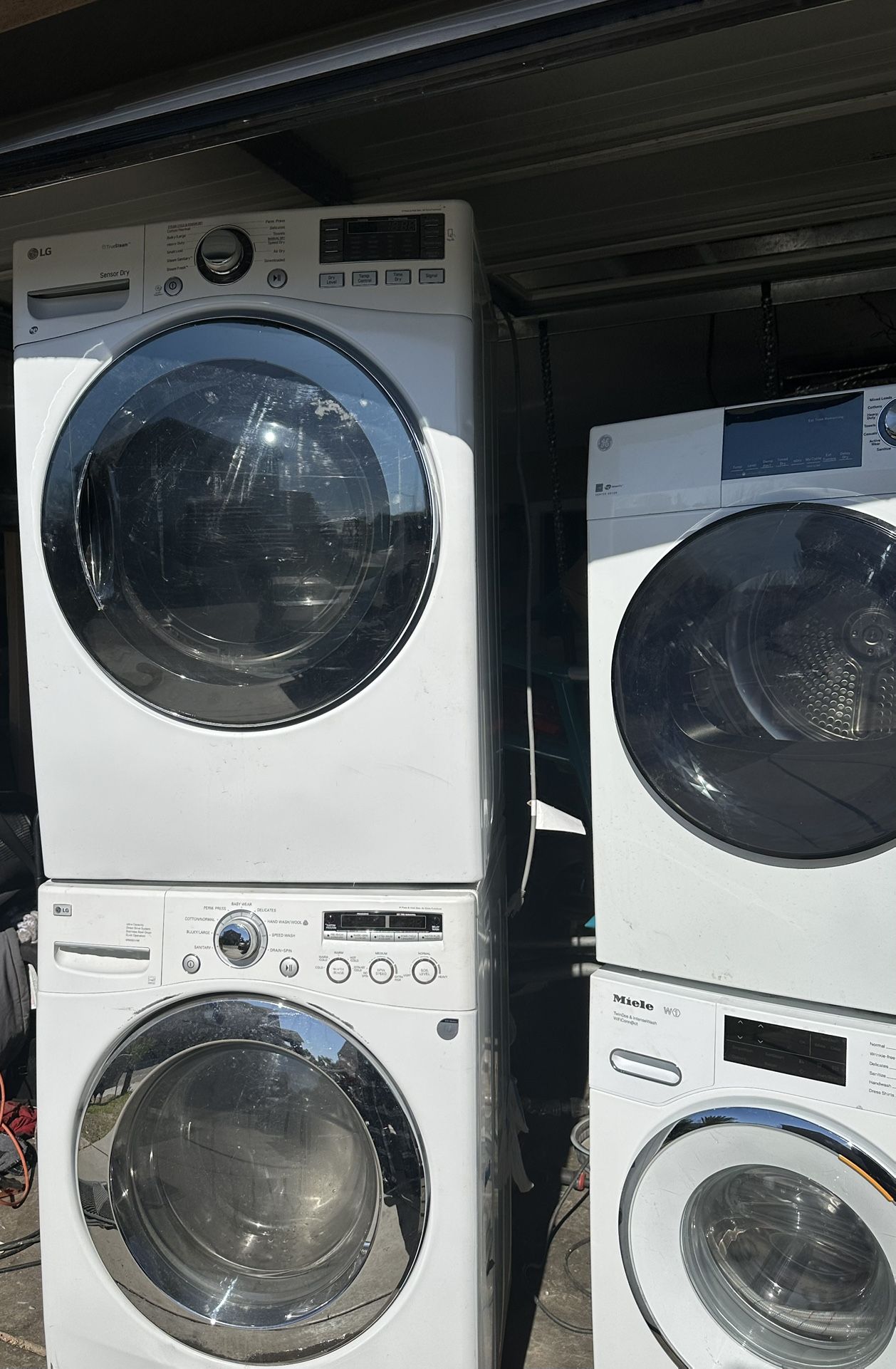 LG Washer And Gas Dryer for Sale in Fresno, CA - OfferUp