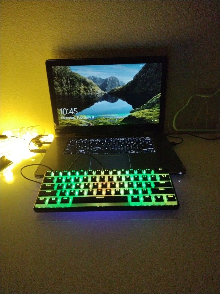 Dell Windows 10, Keyboard Comes With It for Sale in Woodinville, WA ...