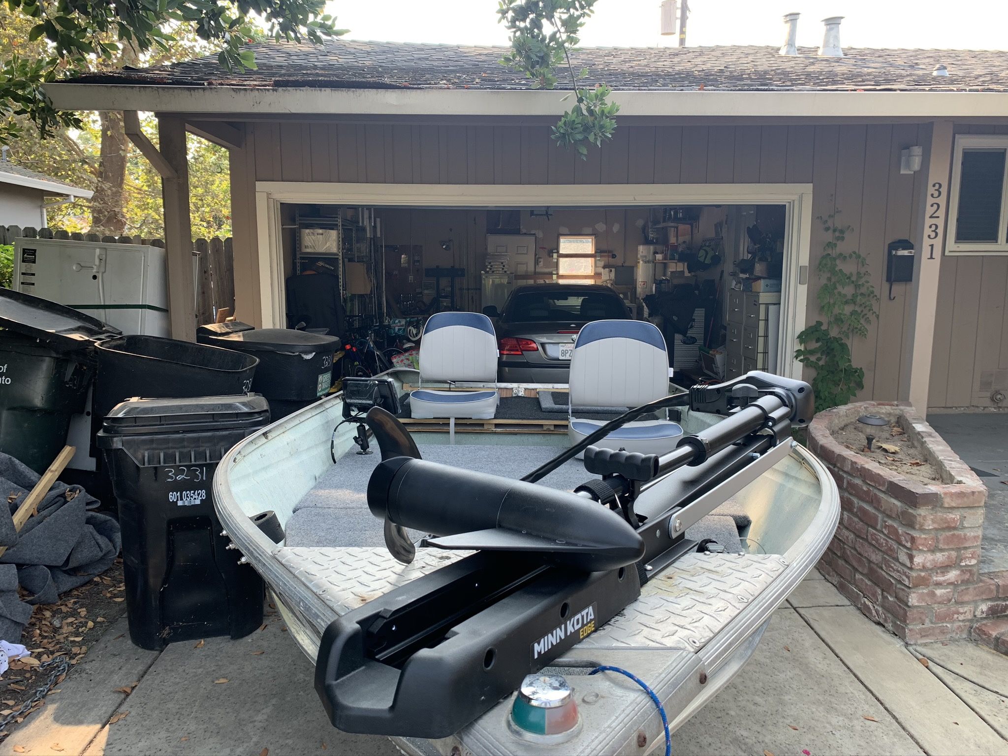 14’ Valco Aluminum Boat, Motor, and trailer for Sale in Elk Grove, CA ...