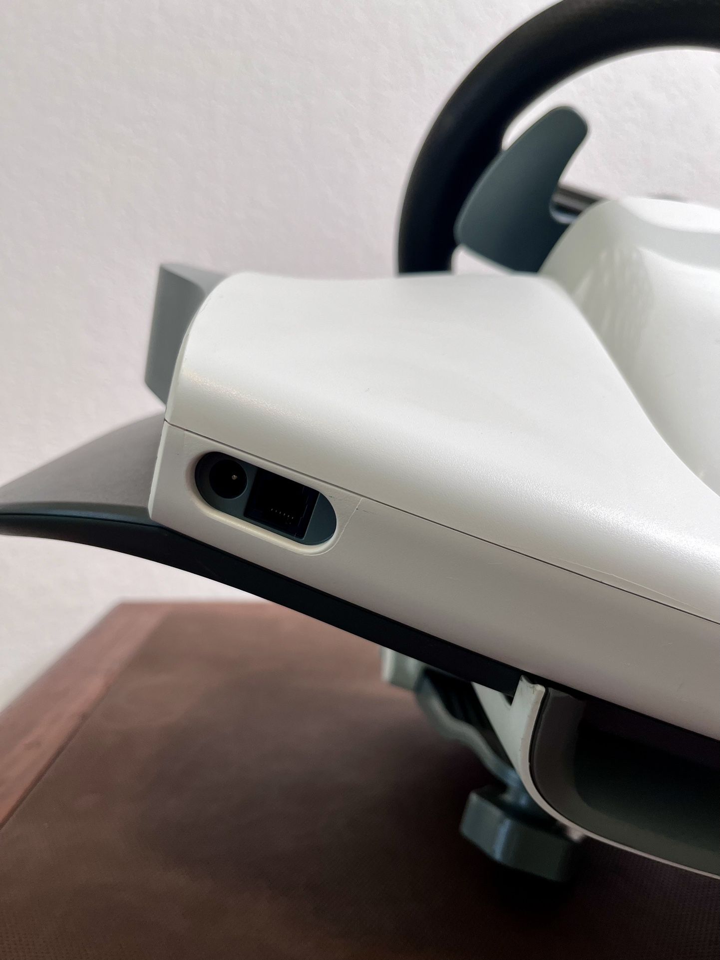 Xbox 360 Wireless Racing Wheel And Pedals for Sale in San Antonio, TX ...