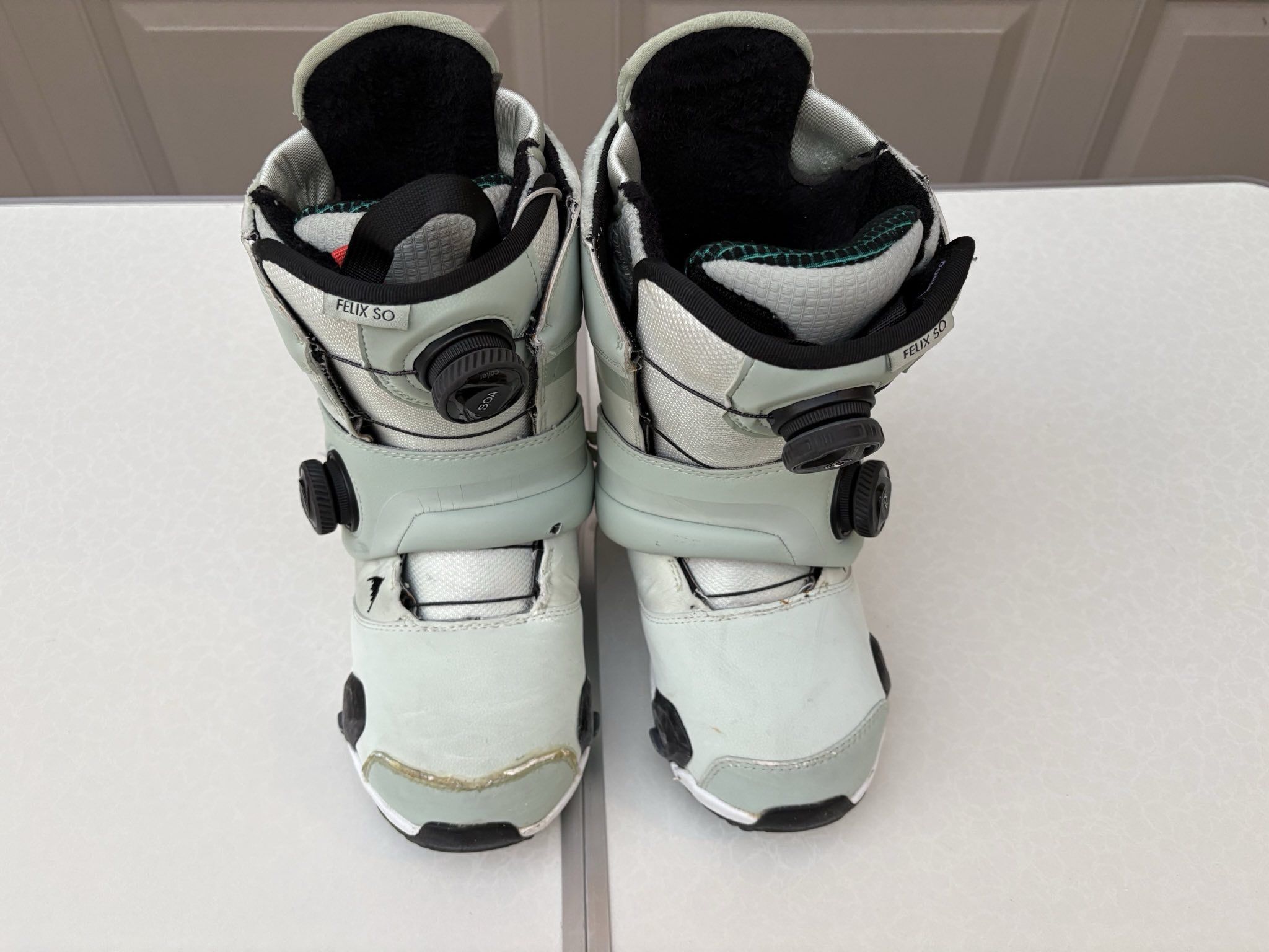 Burton Felix Womens Step On Snowboard Boots for Sale in Irvine, CA - OfferUp