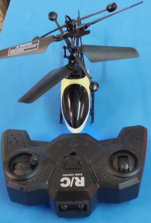 Yellow Remote Controlled Helicopter for Sale in Oklahoma City, OK - OfferUp