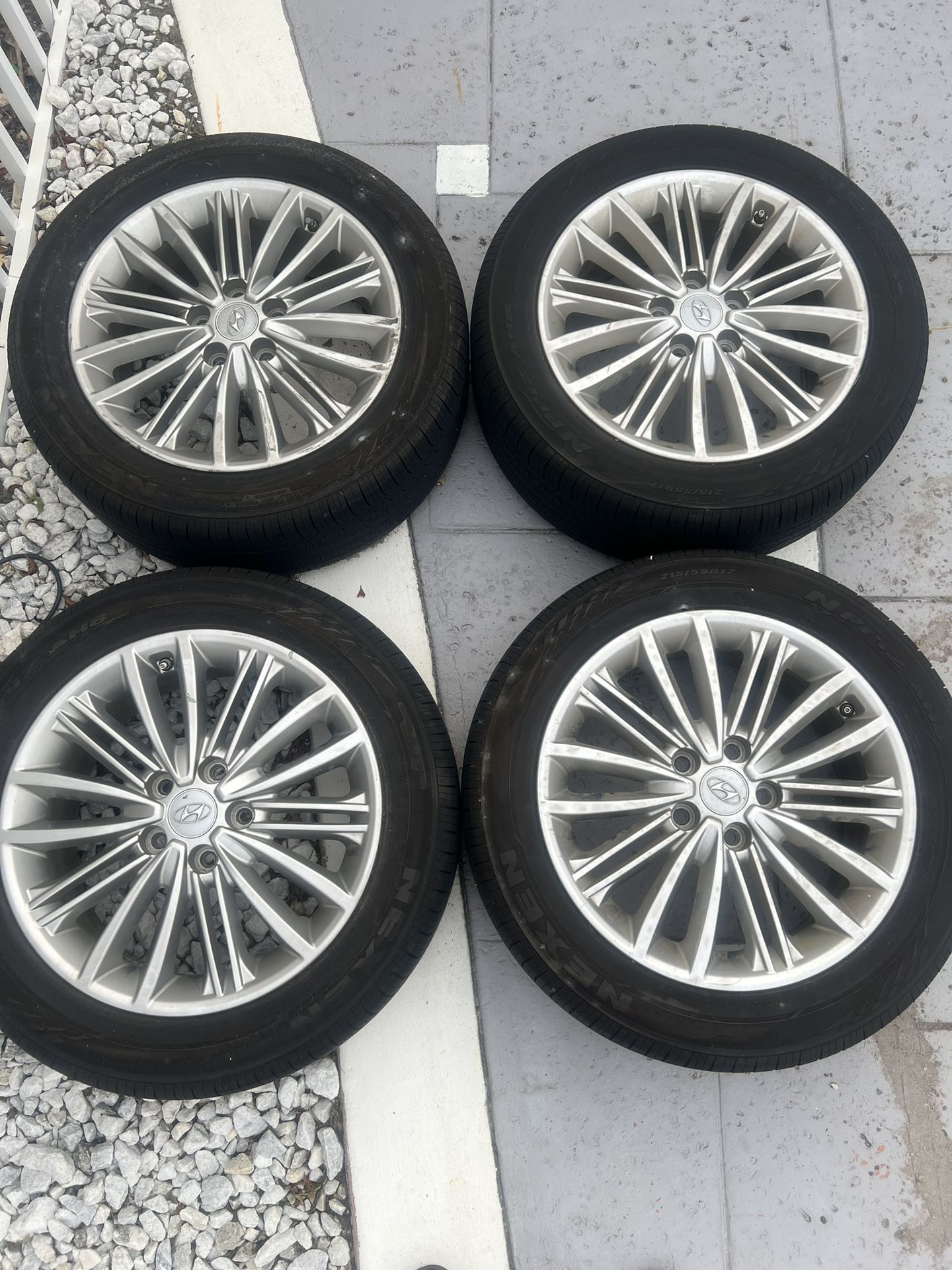 Hyundai Rims & Tires for Sale in Pembroke Pines, FL - OfferUp