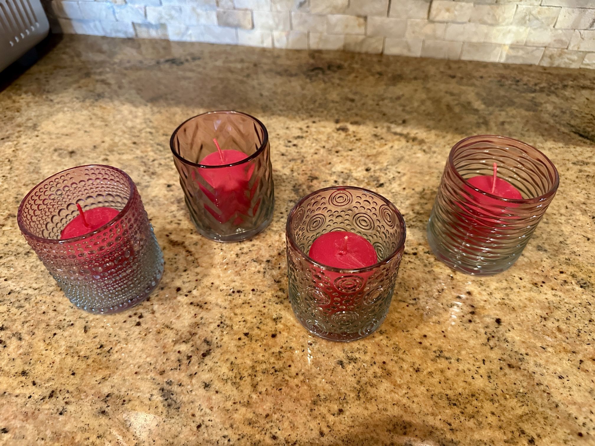 Brand New Set of 4 Votive Candle Holders With 4 Votive Yankee Candles ...
