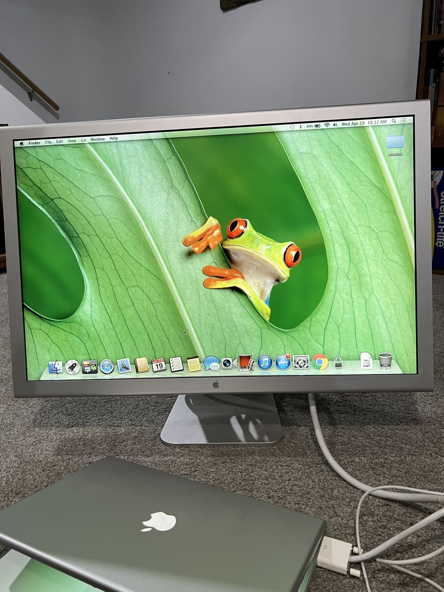 30 Apple Cinema Display NO POWER BRICK 1 Thin Red Line On The 30-apple-cinema-display-no-power-brick-1-thin-red-line-on-the