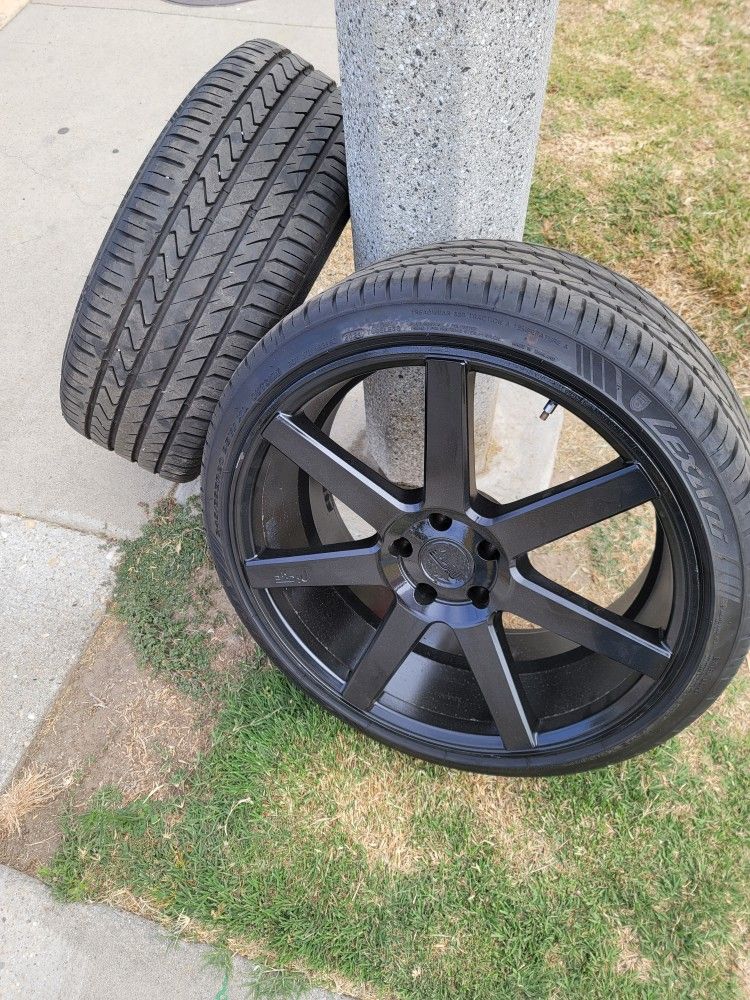 20 Inch Niche Wheels for Sale in Santa Rosa Va, CA - OfferUp