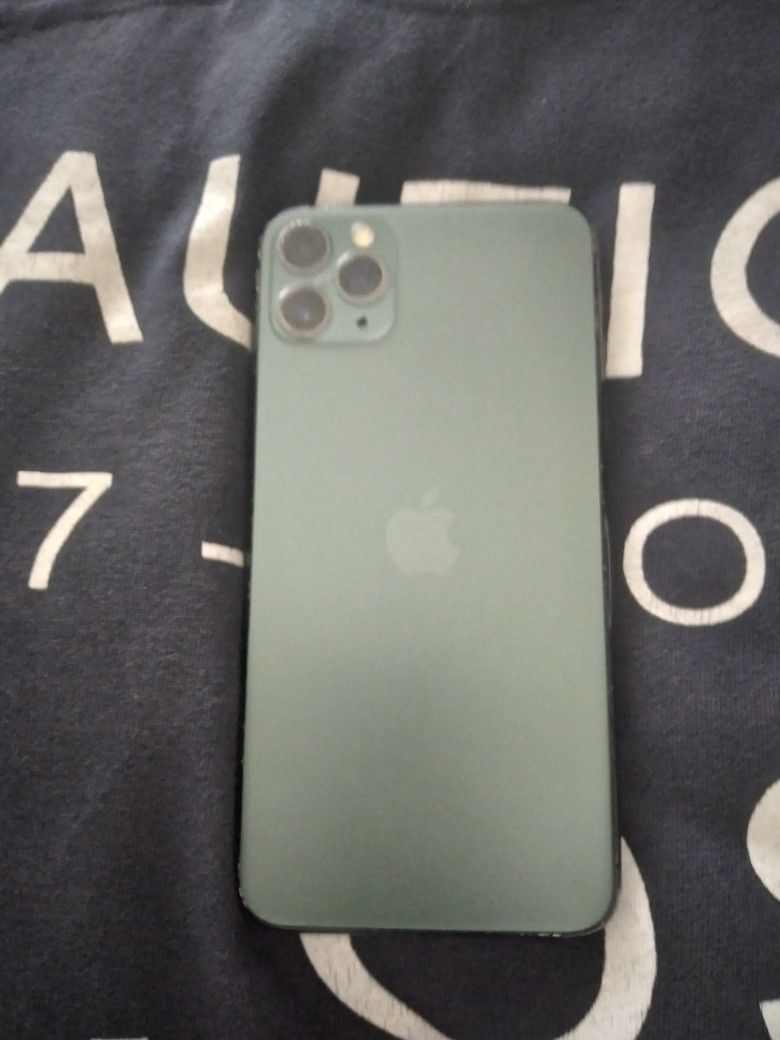 Open To Offers And Trades Iphone 11 Pro Max Midnight Green 64gb ...