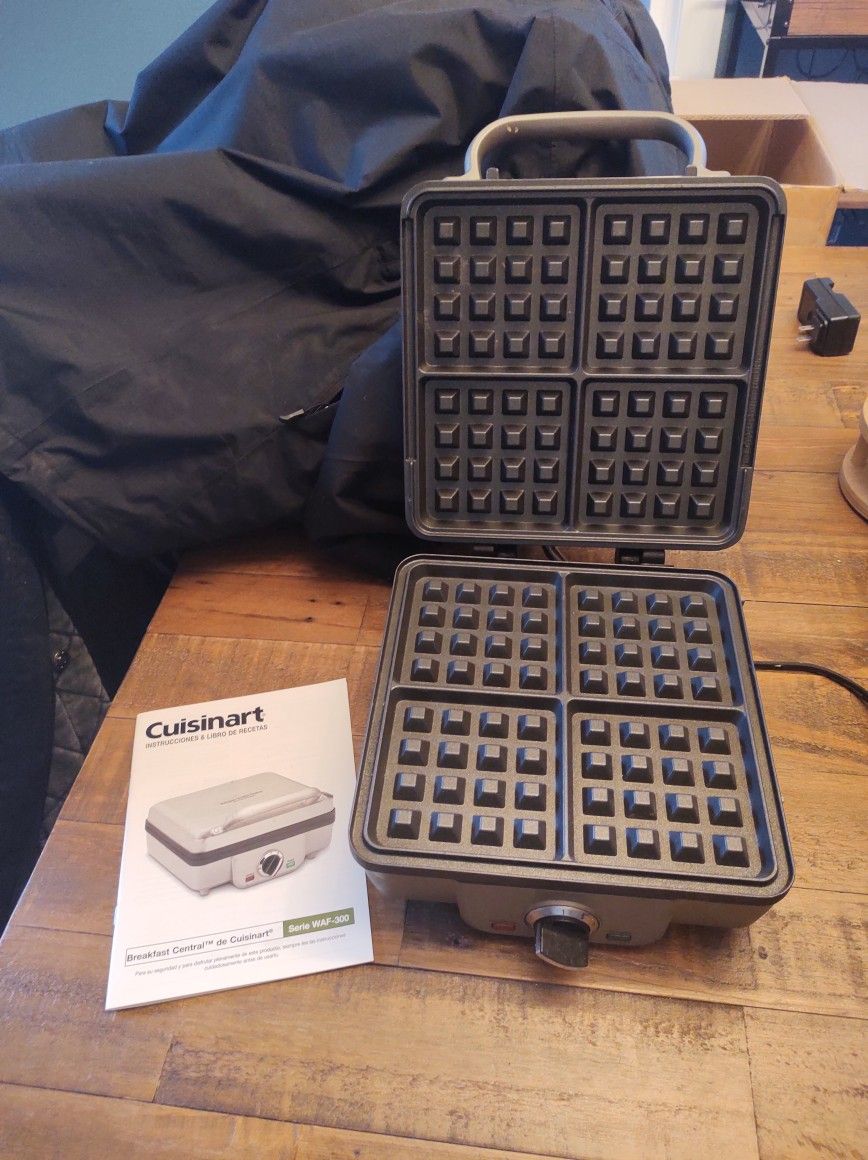 Cuisinart Waffle/Pancake/Panini Maker for Sale in Tacoma, WA - OfferUp