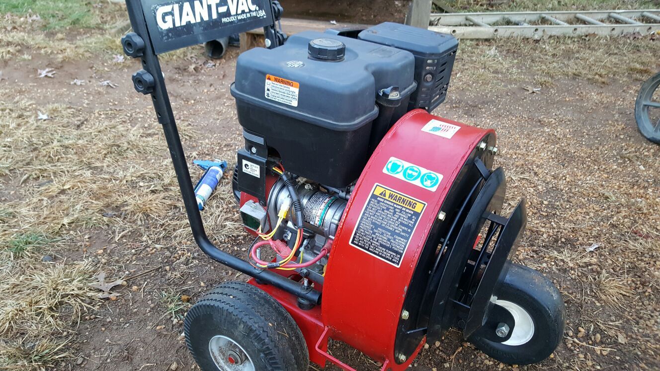 11hp Giant Vac leaf blower for Sale in Roanoke, VA - OfferUp