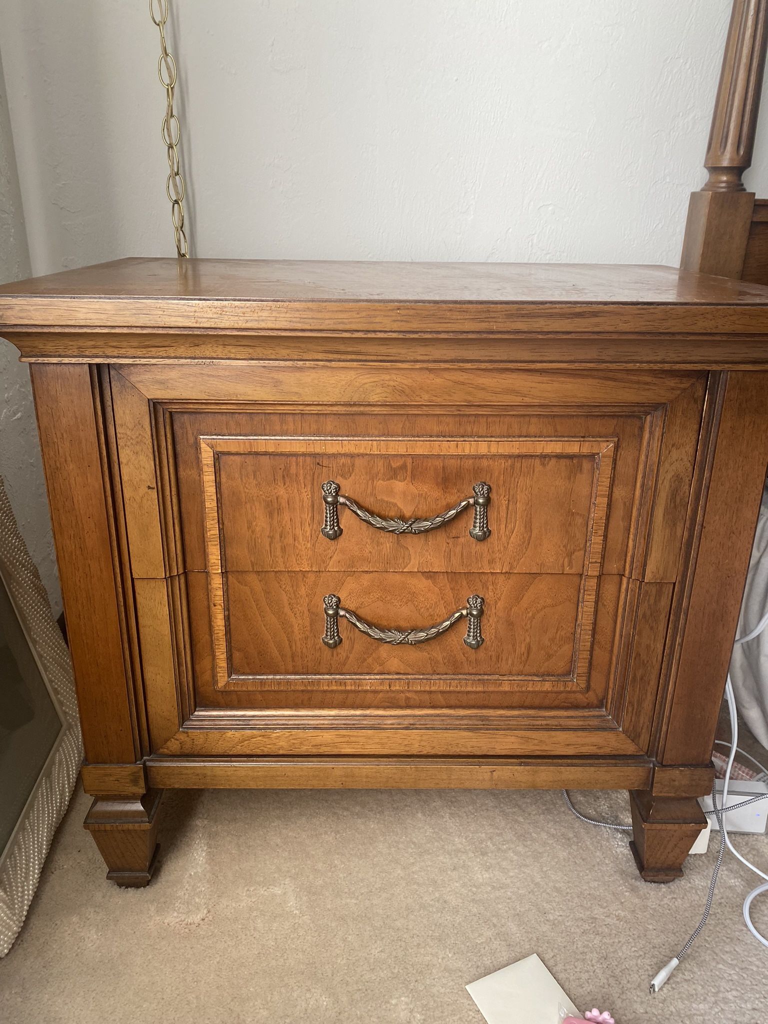 Full SOLID WOOD 5-Piece Bedroom Set - GREAT condition for Sale in Palm ...