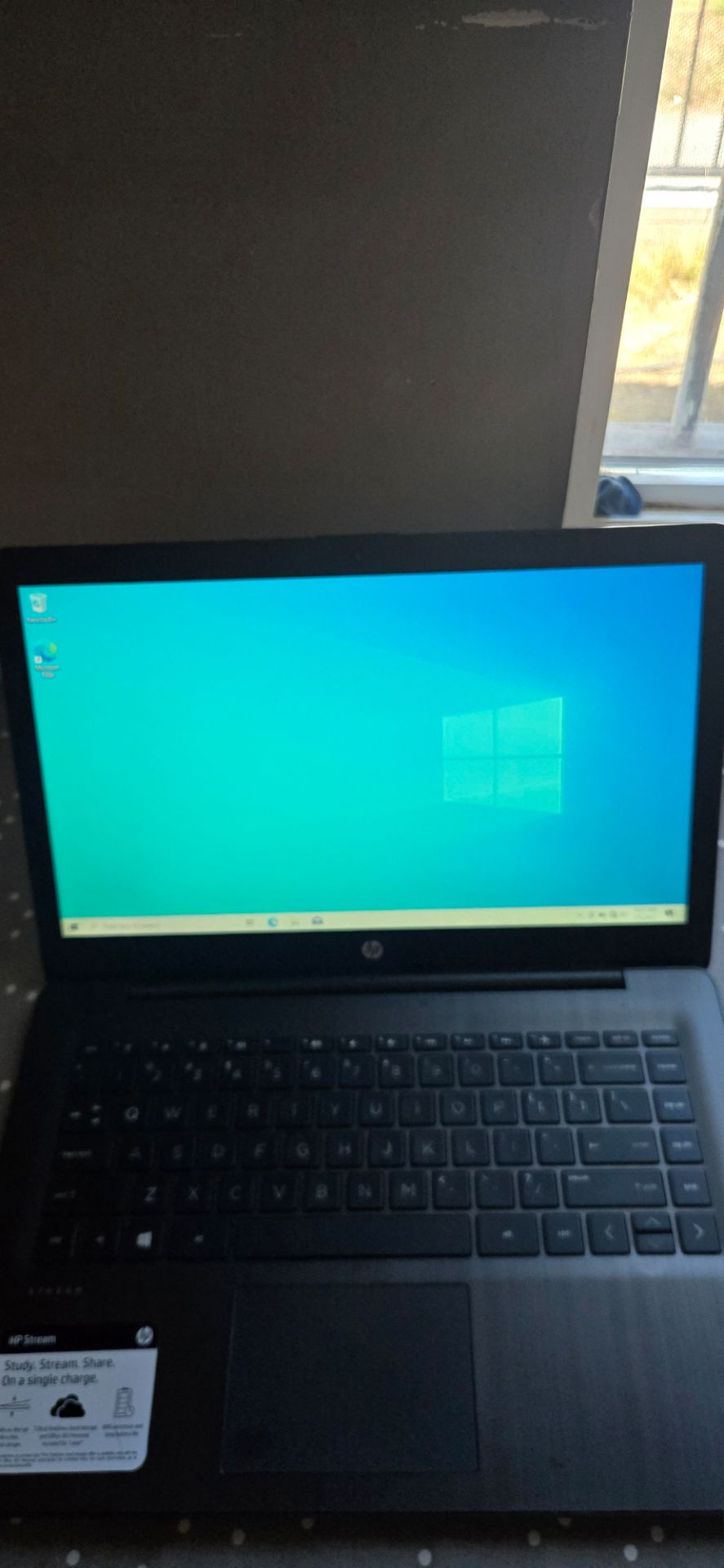 Hp laptop for Sale in Lynwood, CA - OfferUp
