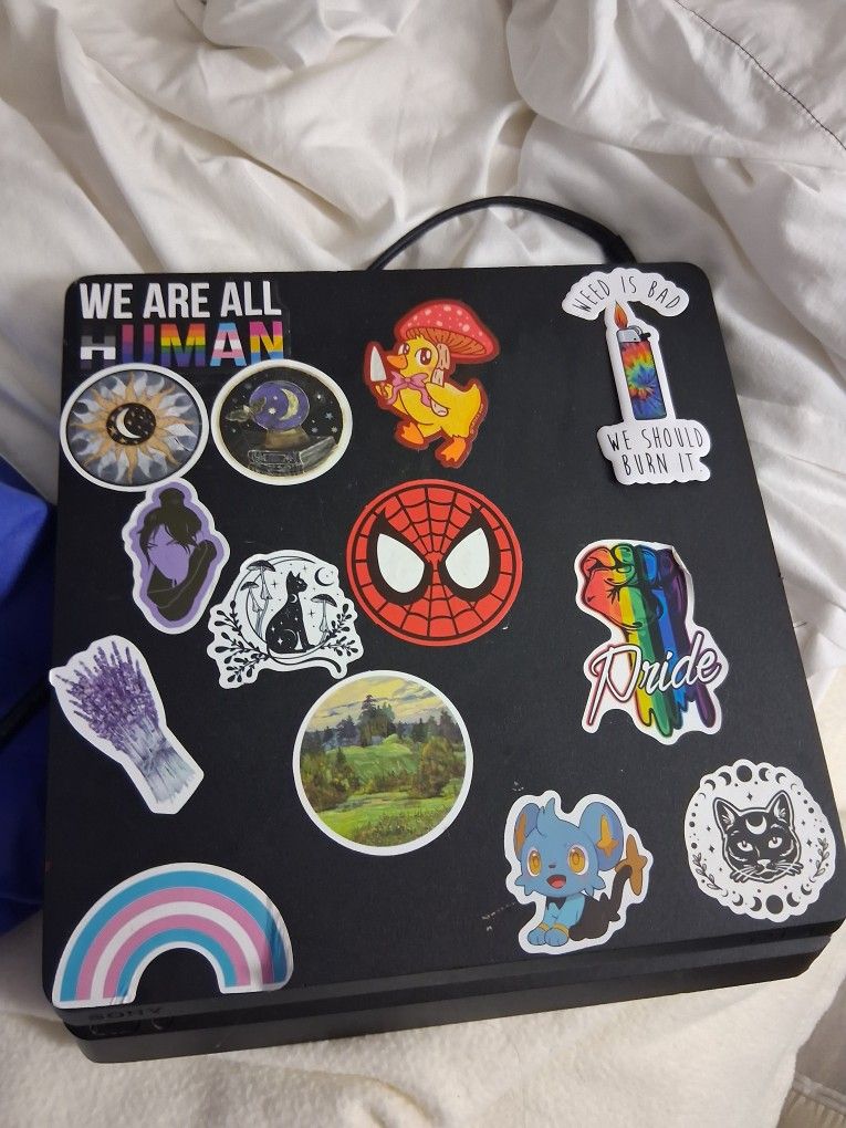 Used Reset Ps4 And Remote for Sale in Salem, OR - OfferUp