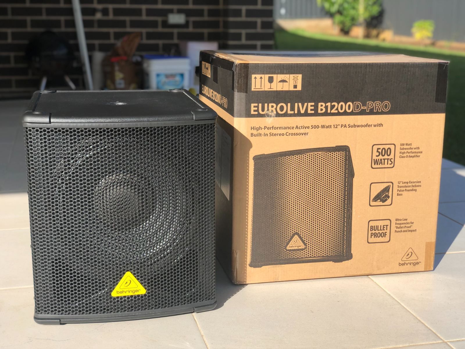 Behringer Subwoofer