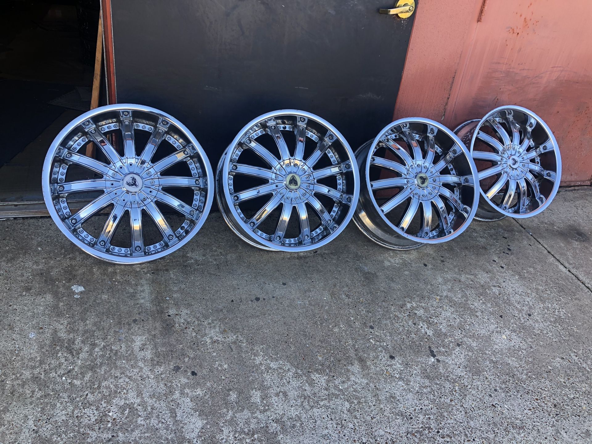 Used rims wheels 20 inch chrome after market 5 lug bolt pattern 115 mm ...
