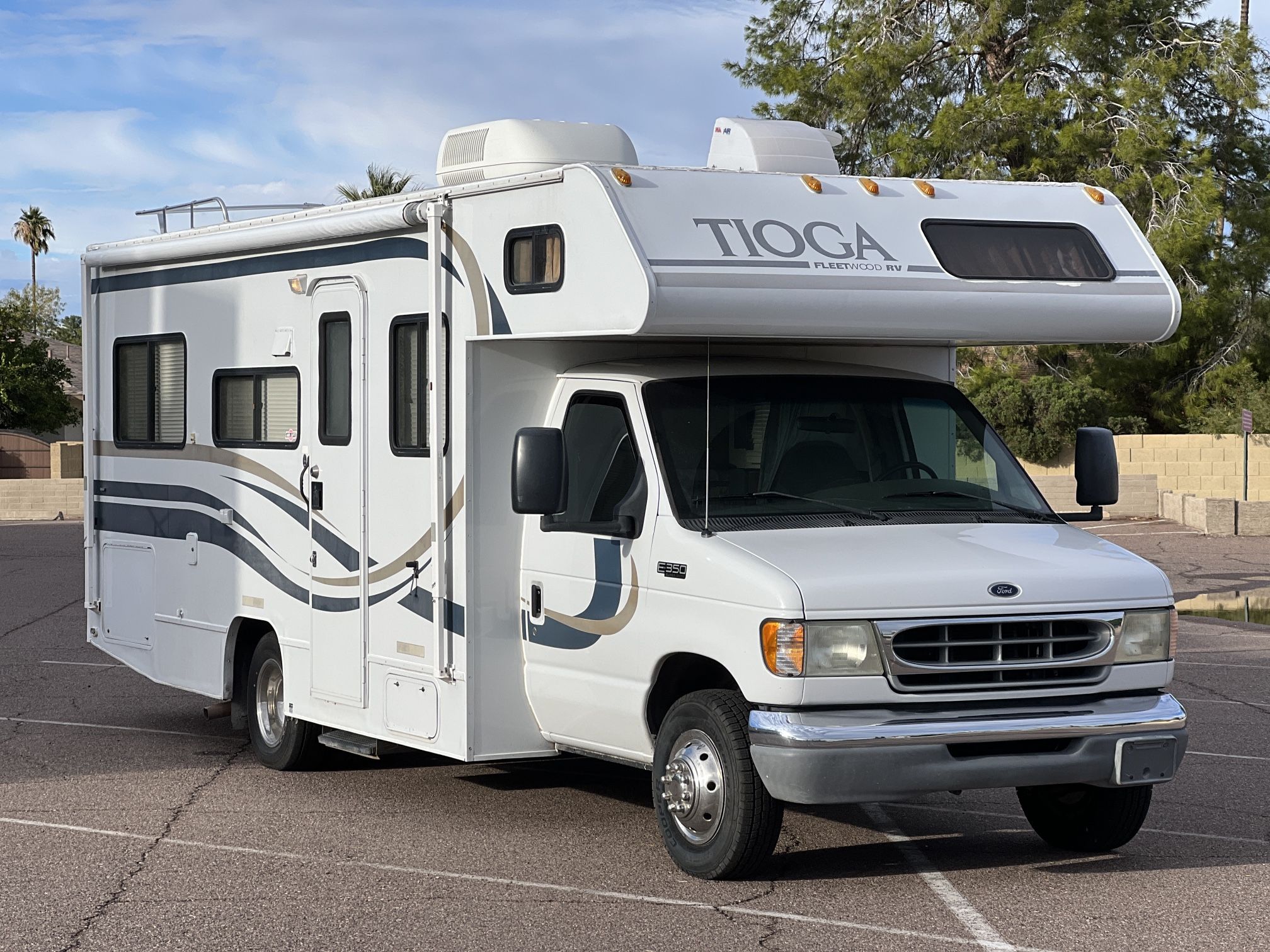 2002 Ford Tioga for Sale in Phoenix, AZ - OfferUp