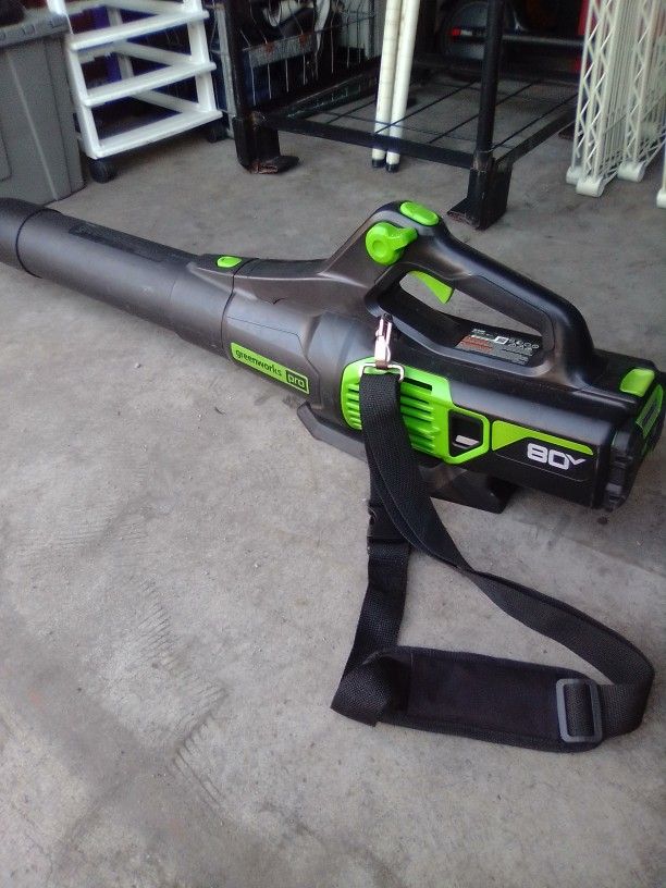 Greenworks Pro 80V Brushless Leaf Blower for Sale in Phoenix, AZ - OfferUp