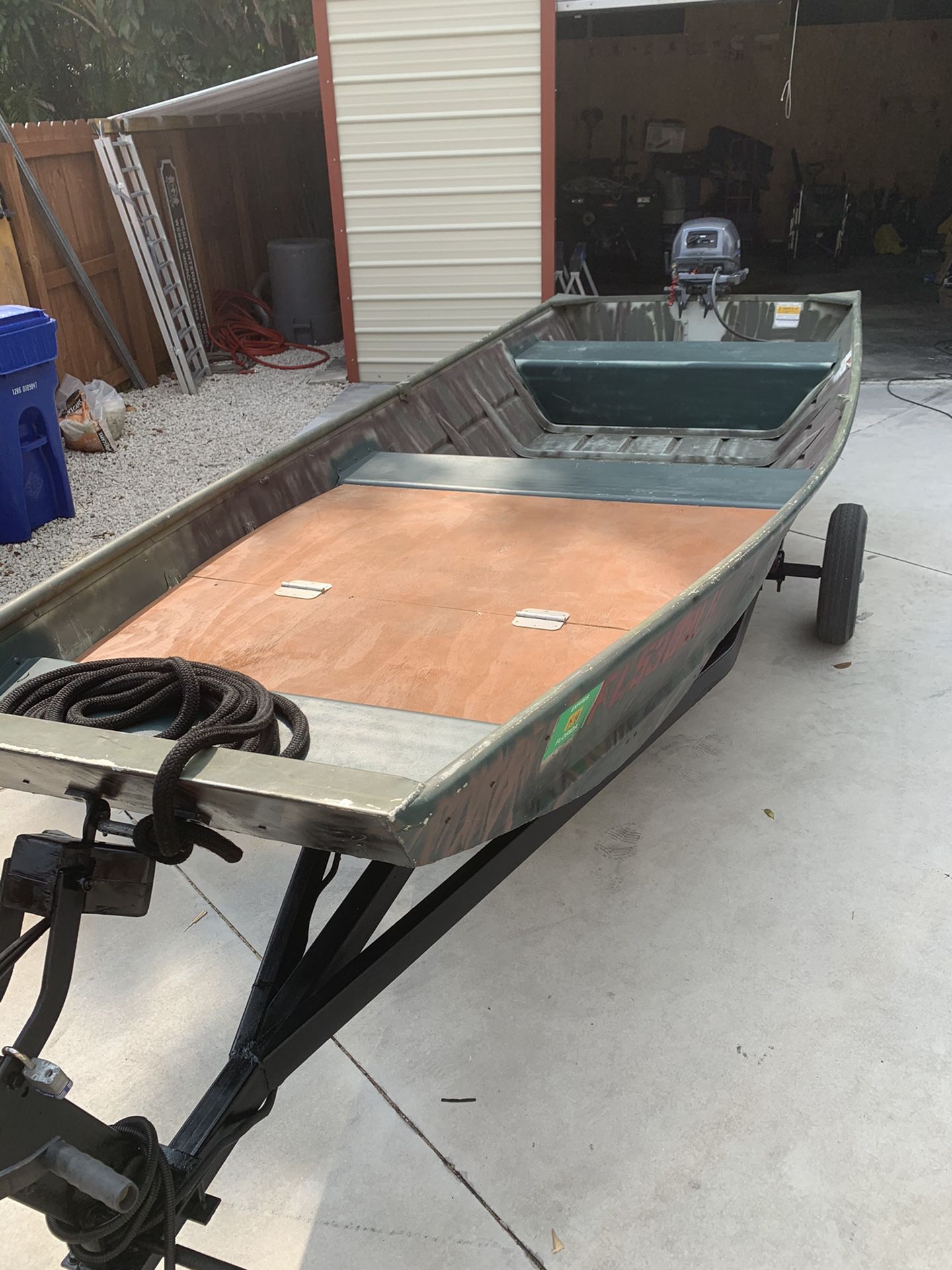 14FOOT LOWE JOHN BOAT BASS BOAT READY TO GO for Sale in Oakland Park ...