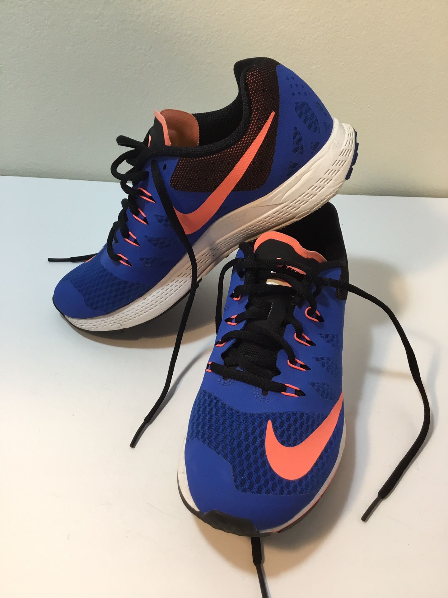 Like New Nike Elite 7 Air Zoom running tennis Shoes size 8 for Sale in ...