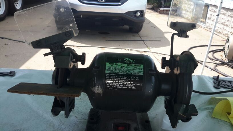 PANTHER KING BENCH GRINDER, MODEL LF-137 for Sale in Flint, MI - OfferUp