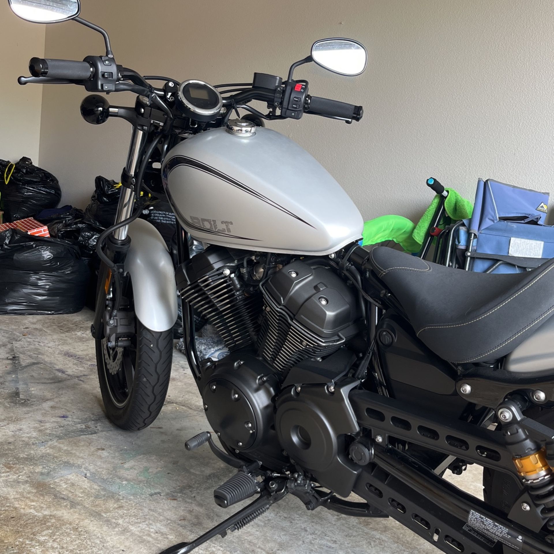 2015 Yamaha Bolt R Spec 950cc for Sale in Hillsboro, OR - OfferUp