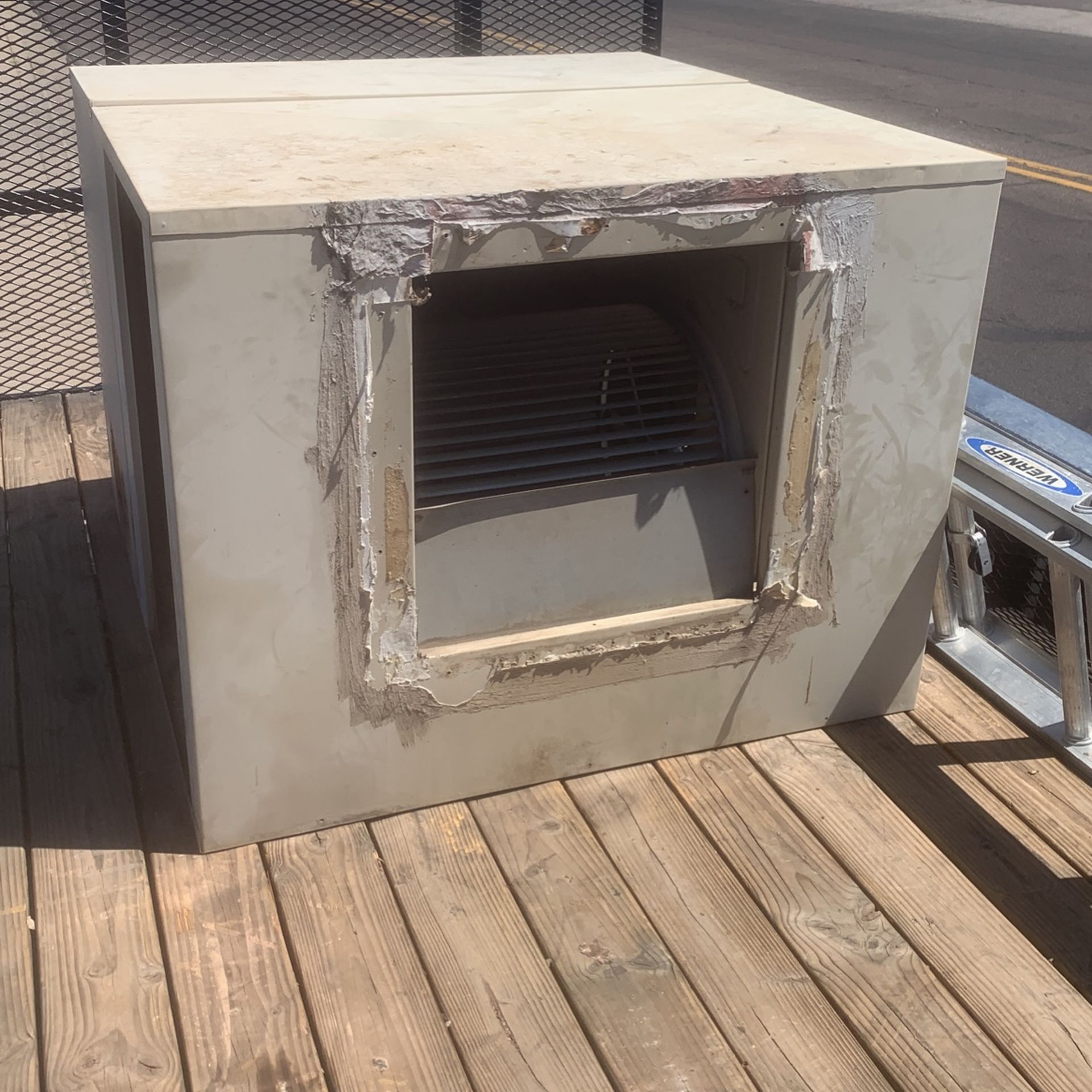 Swamp Cooler 6500 CfM for Sale in Glendale, AZ - OfferUp