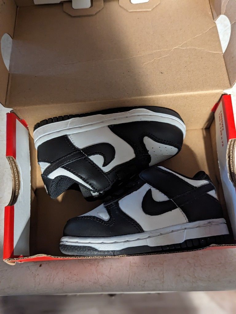 Toddler Panda Dunks. Size 5c for Sale in Albany, GA - OfferUp