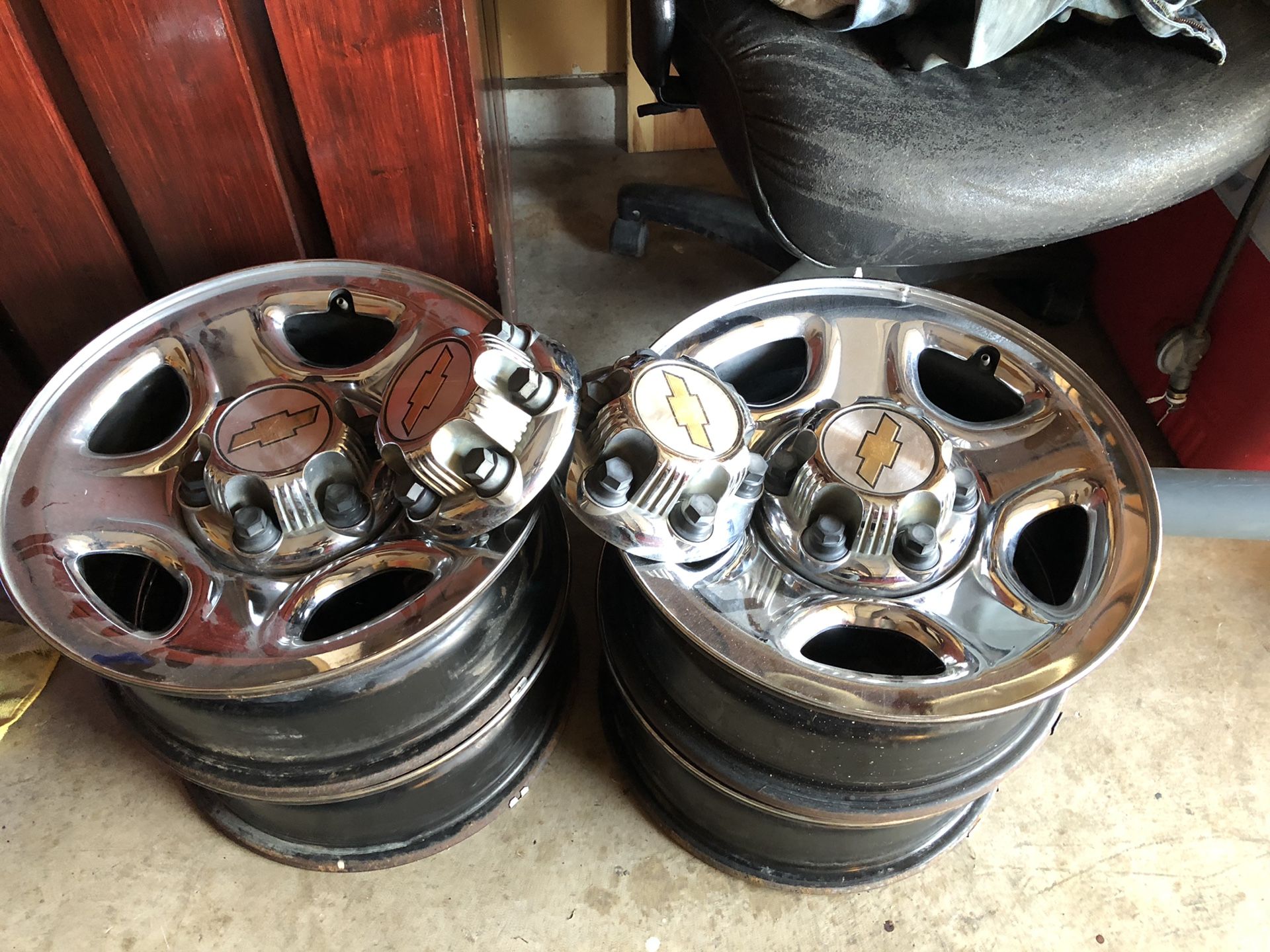 Chevrolet Rims 16 inch for Sale in Arlington, TX - OfferUp