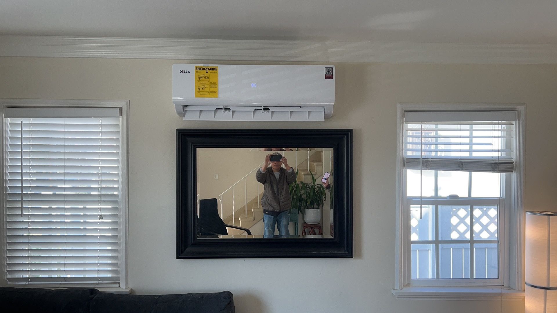 New DELLA 12,000 BTU/ 1 Ton Mini Split Air Conditioner, Heats & AC ...