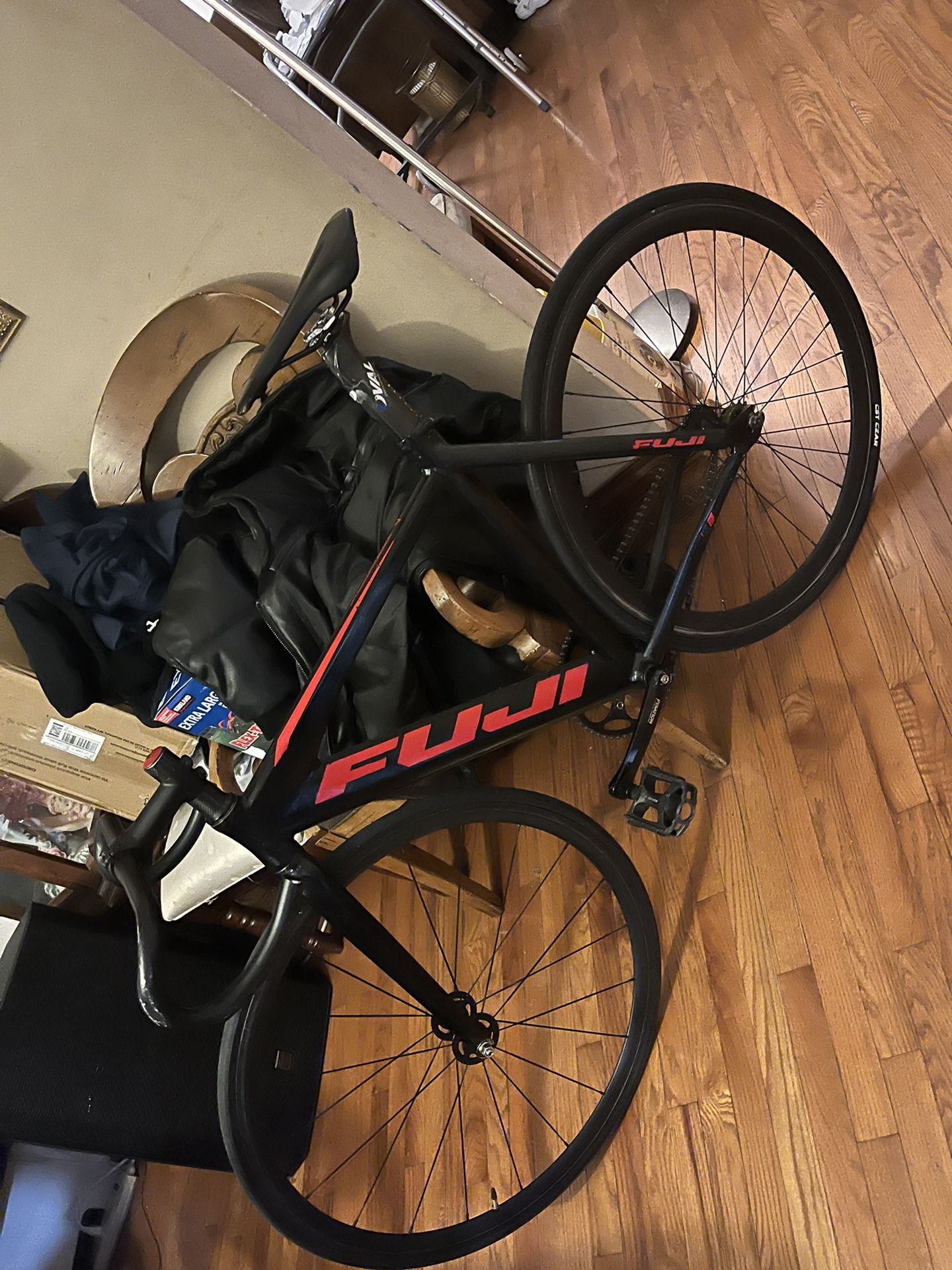 Fuji track pro fixie for Sale in Stickney, IL - OfferUp
